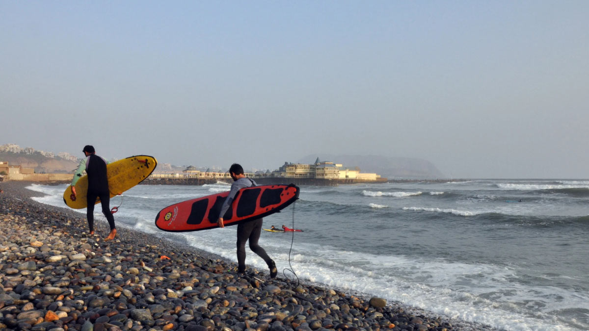 Playas en Lima para visitar este verano | Experiencias Perú